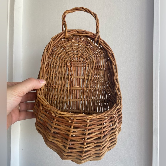 Accents | Vintage Primitive Basket | Poshmark